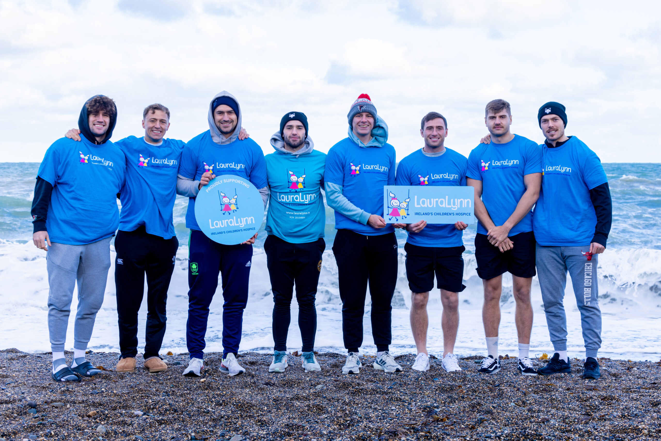Players Brave the Elements to Dip-In for LauraLynn - Rugby Players Ireland